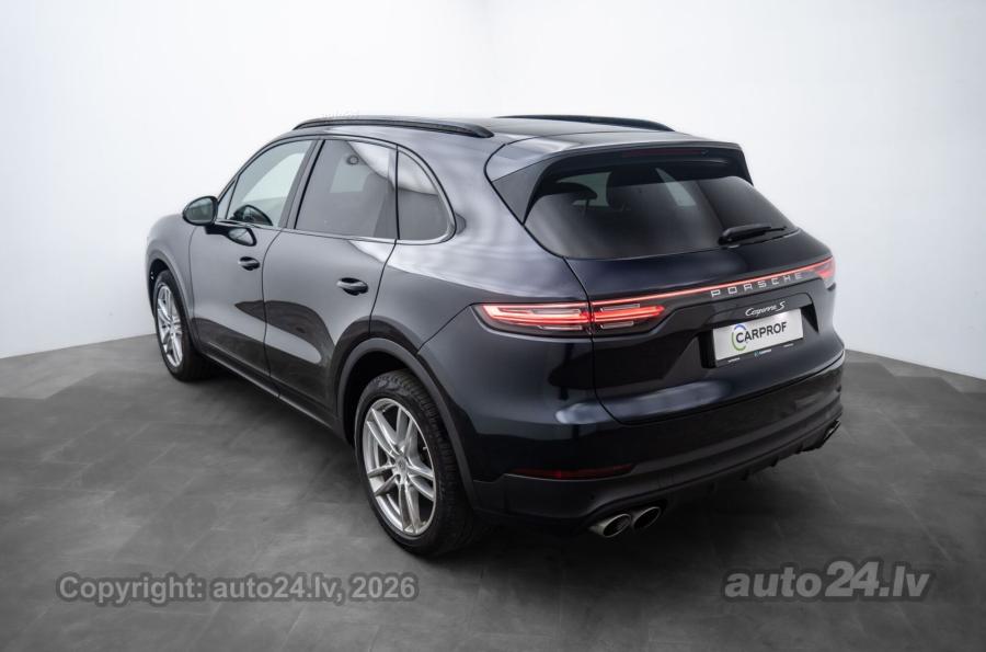 Zils Porsche Cayenne 2018 Tallina, ar dzinēja tilpumu 2.90 L un nobraukumu 200 tūkst. km par 34999 €, foto 7 vietnē AUTOMOTO.COM.LV