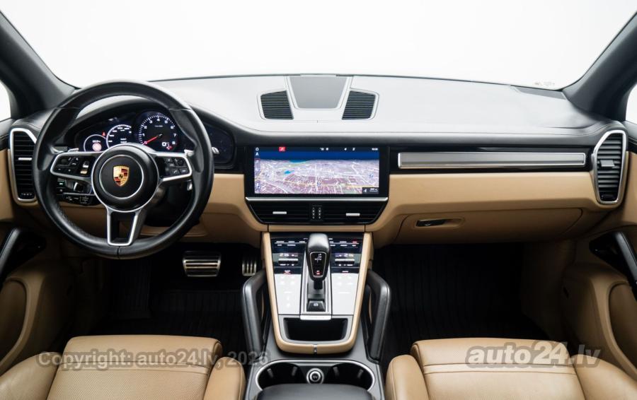 Zils Porsche Cayenne 2018 Tallina, ar dzinēja tilpumu 2.90 L un nobraukumu 200 tūkst. km par 34999 €, foto 13 vietnē AUTOMOTO.COM.LV