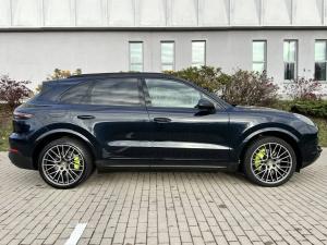 Синий Порше Каен 2018 в Рига, объемом двигателя 3.00 л и пробегом 170 тыс. км за 52900 €, фото 7 на AUTOMOTO.COM.LV