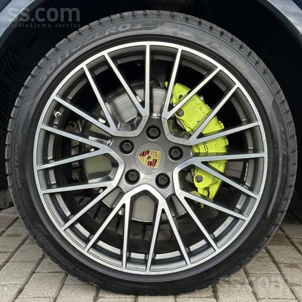 Zils Porsche Cayenne 2018 Rīga, ar dzinēja tilpumu 3.00 L un nobraukumu 170 tūkst. km par 52900 €, foto 9 vietnē AUTOMOTO.COM.LV