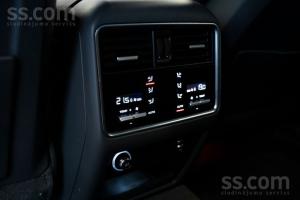 Синий Порше Каен 2018 в Рига, объемом двигателя 2.90 л и пробегом 112 тыс. км за 39990 €, фото 24 на AUTOMOTO.COM.LV