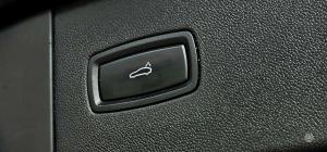 Zils Porsche Cayenne 2019 Marijampole, ar dzinēja tilpumu 3.00 L un nobraukumu 200 tūkst. km par 36777 €, foto 25 vietnē AUTOMOTO.COM.LV