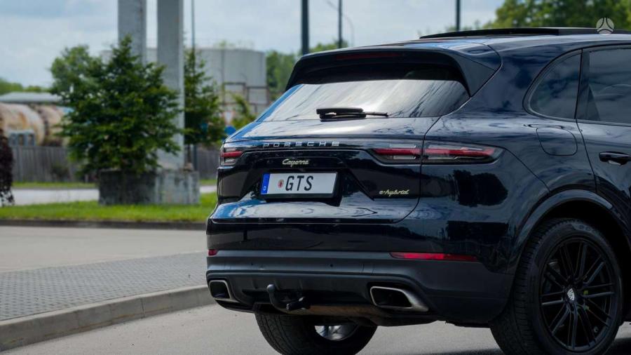 Zils Porsche Cayenne 2019 Marijampole, ar dzinēja tilpumu 3.00 L un nobraukumu 200 tūkst. km par 36777 €, foto 26 vietnē AUTOMOTO.COM.LV