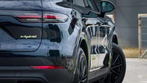 Zils Porsche Cayenne 2019 Marijampole, ar dzinēja tilpumu 3.00 L un nobraukumu 200 tūkst. km par 36777 €, foto 28 vietnē AUTOMOTO.COM.LV