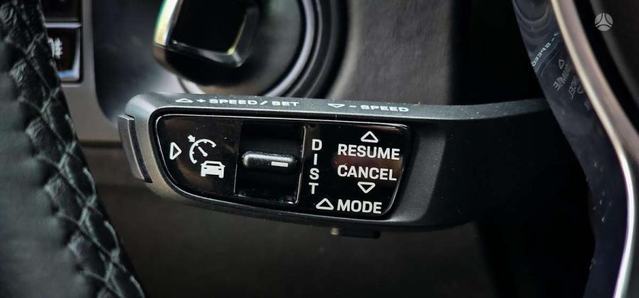 Zils Porsche Cayenne 2019 Marijampole, ar dzinēja tilpumu 3.00 L un nobraukumu 200 tūkst. km par 36777 €, foto 36 vietnē AUTOMOTO.COM.LV