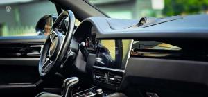 Zils Porsche Cayenne 2019 Marijampole, ar dzinēja tilpumu 3.00 L un nobraukumu 200 tūkst. km par 36777 €, foto 51 vietnē AUTOMOTO.COM.LV