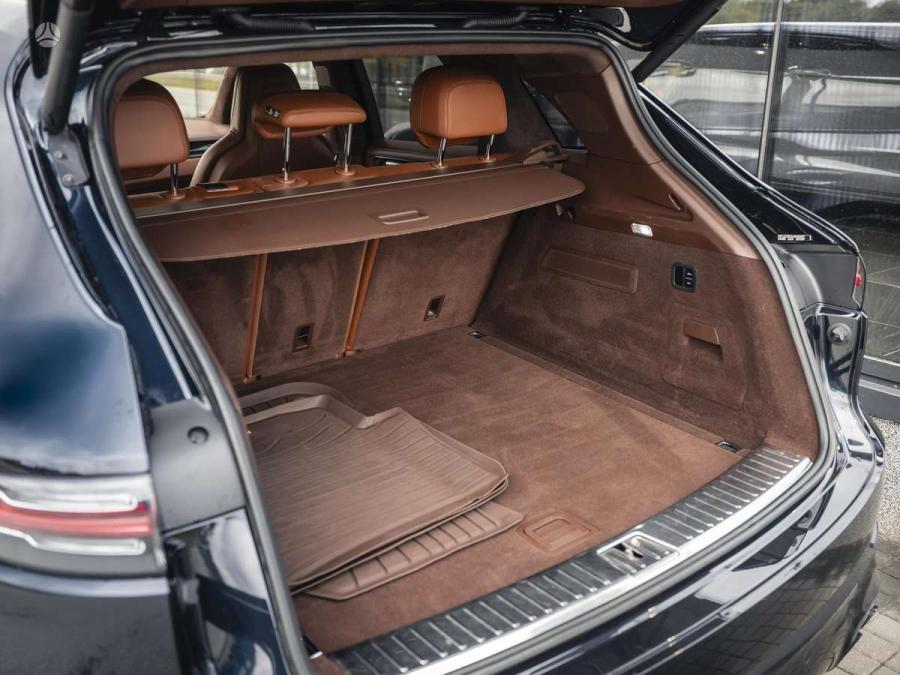Blue Porsche Cayenne 2019 in Vilnius, with an engine capacity of 2.89 L and mileage of 126 thousand km for 59911 €, photo 44 on AUTOMOTO.COM.LV