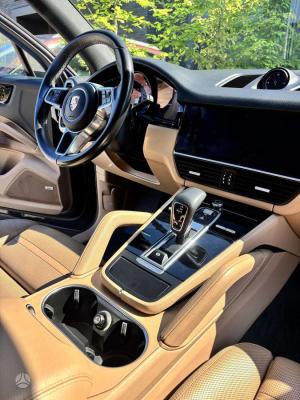 Zils Porsche Cayenne 2019 Klaipėda, ar dzinēja tilpumu 3.00 L un nobraukumu 228 tūkst. km par 19999 €, foto 9 vietnē AUTOMOTO.COM.LV