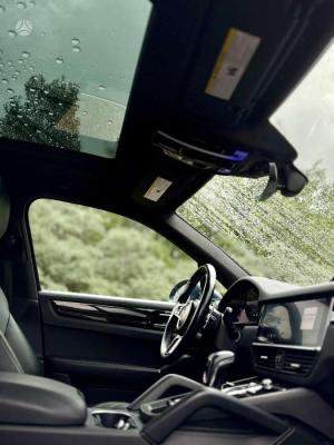 Zils Porsche Cayenne 2019 Kauņa, ar dzinēja tilpumu 2.89 L un nobraukumu 149 tūkst. km par 45000 €, foto 13 vietnē AUTOMOTO.COM.LV