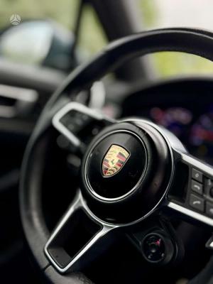 Zils Porsche Cayenne 2019 Kauņa, ar dzinēja tilpumu 2.89 L un nobraukumu 149 tūkst. km par 45000 €, foto 16 vietnē AUTOMOTO.COM.LV