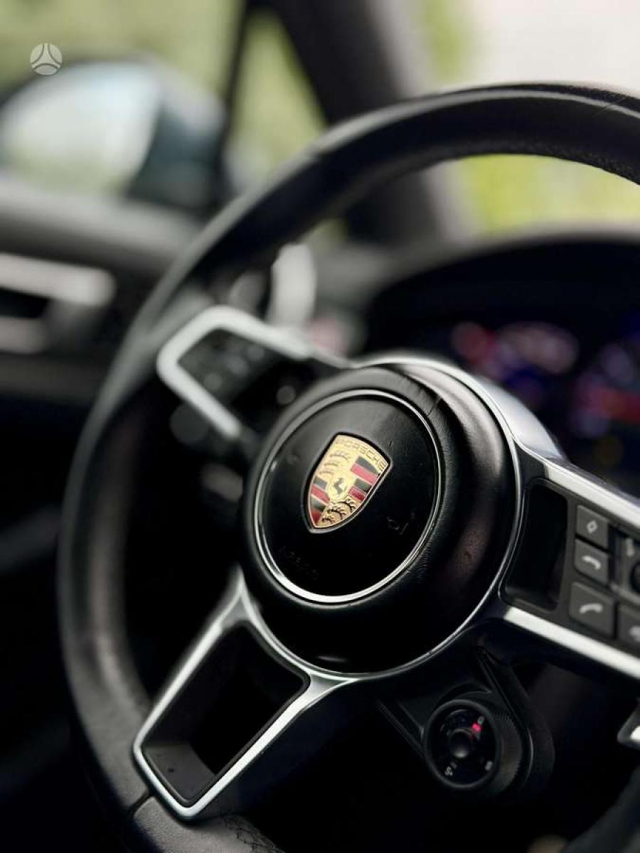 Zils Porsche Cayenne 2019 Kauņa, ar dzinēja tilpumu 2.89 L un nobraukumu 149 tūkst. km par 45000 €, foto 16 vietnē AUTOMOTO.COM.LV