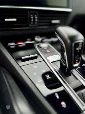 Zils Porsche Cayenne 2019 Kauņa, ar dzinēja tilpumu 2.89 L un nobraukumu 149 tūkst. km par 45000 €, foto 21 vietnē AUTOMOTO.COM.LV