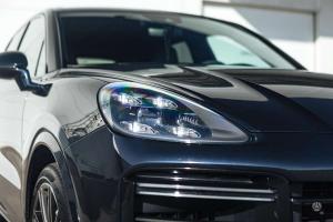 Blue Porsche Cayenne 2019 in Klaipeda, with an engine capacity of 4.00 L and mileage of 118 thousand km for 44337 €, photo 10 on AUTOMOTO.COM.LV