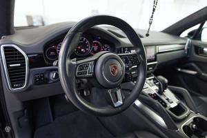 Blue Porsche Cayenne 2019 in Klaipeda, with an engine capacity of 4.00 L and mileage of 118 thousand km for 44337 €, photo 14 on AUTOMOTO.COM.LV