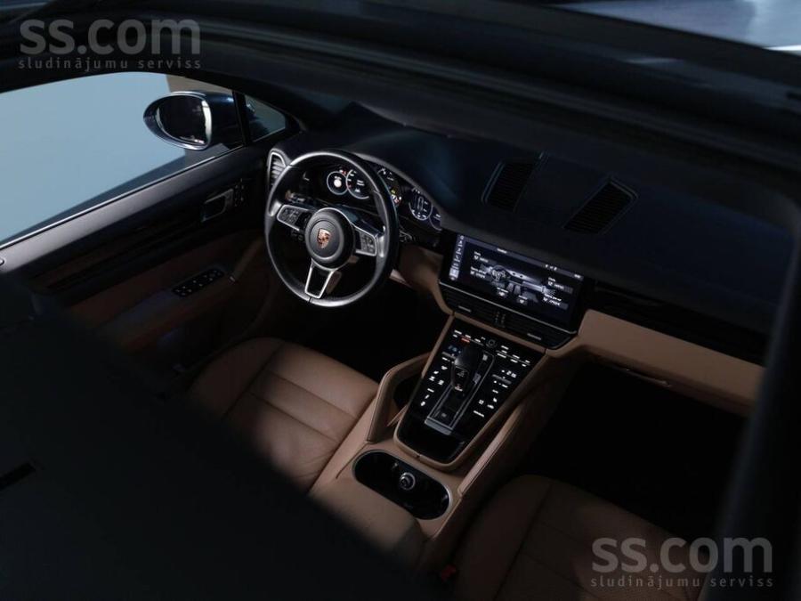 Blue Porsche Cayenne 2019 in Riga, with an engine capacity of 3.00 L and mileage of 92 thousand km for 39000 €, photo 30 on AUTOMOTO.COM.LV