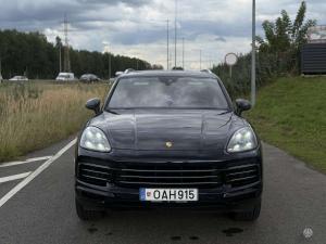 Zils Porsche Cayenne 2020 Kauņa, ar dzinēja tilpumu 3.00 L un nobraukumu 107 tūkst. km par 32500 €, foto 3 vietnē AUTOMOTO.COM.LV