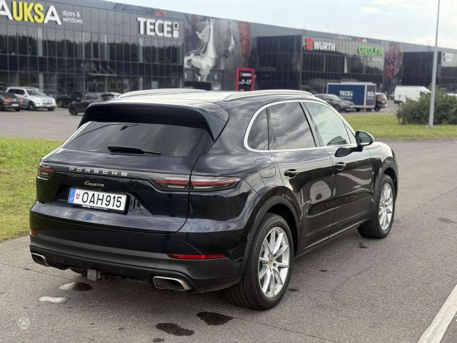 Zils Porsche Cayenne 2020 Kauņa, ar dzinēja tilpumu 3.00 L un nobraukumu 107 tūkst. km par 32500 €, foto 5 vietnē AUTOMOTO.COM.LV