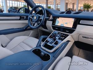Zils Porsche Cayenne 2023 Tallina, ar dzinēja tilpumu 3.00 L un nobraukumu 44 tūkst. km par 82500 €, foto 18 vietnē AUTOMOTO.COM.LV