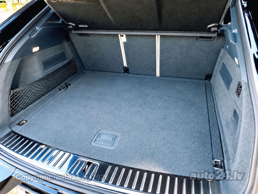 Zils Porsche Cayenne 2023 Tallina, ar dzinēja tilpumu 3.00 L un nobraukumu 44 tūkst. km par 82500 €, foto 20 vietnē AUTOMOTO.COM.LV