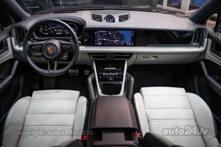 Zils Porsche Cayenne 2024 Tallina, ar dzinēja tilpumu 3.00 L un nobraukumu 18 tūkst. km par 129900 €, foto 9 vietnē AUTOMOTO.COM.LV