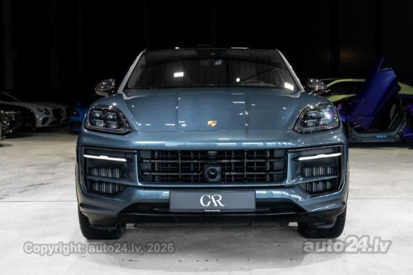 Zils Porsche Cayenne 2025 Rīga, ar dzinēja tilpumu 4.00 L un nobraukumu 4 tūkst. km par 159000 €, foto 2 vietnē AUTOMOTO.COM.LV