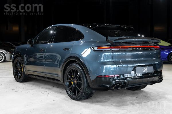 Blue Porsche Cayenne 2025 in Riga, with an engine capacity of 4.00 L and mileage of 6 thousand km for 147500 €, photo 6 on AUTOMOTO.COM.LV