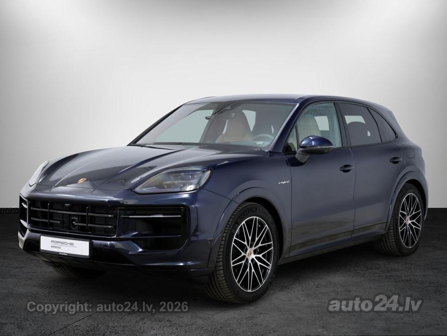 Blue Porsche Cayenne 2026 in Tallinn, with an engine capacity of 3.00 L and mileage of 4 thousand km for 143900 €, photo 1 on AUTOMOTO.COM.LV