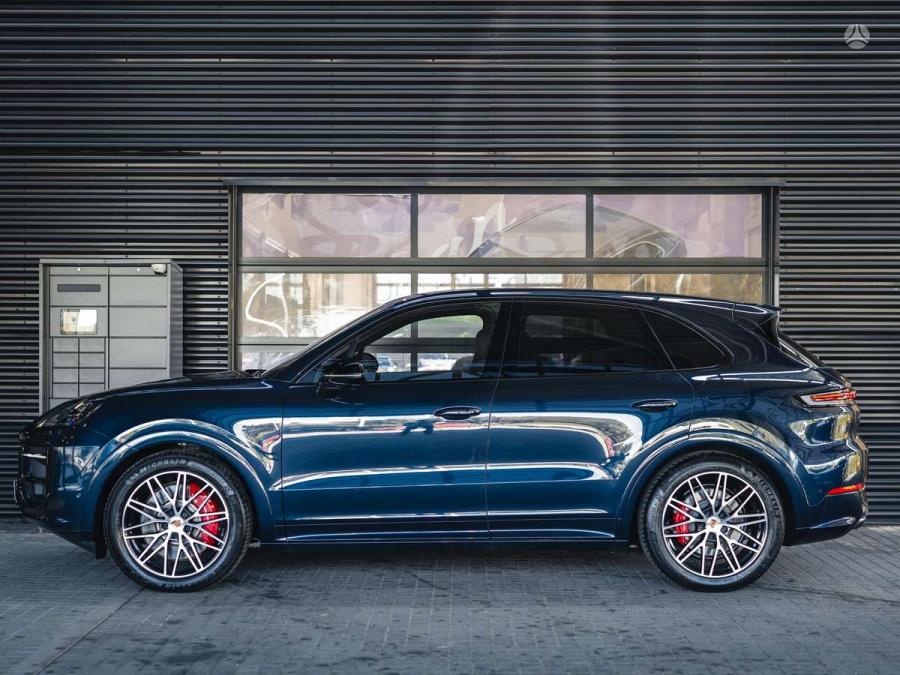 Zils Porsche Cayenne 2026 Viļņa, ar dzinēja tilpumu 3.00 L un nobraukumu 3 tūkst. km par 133809 €, foto 3 vietnē AUTOMOTO.COM.LV
