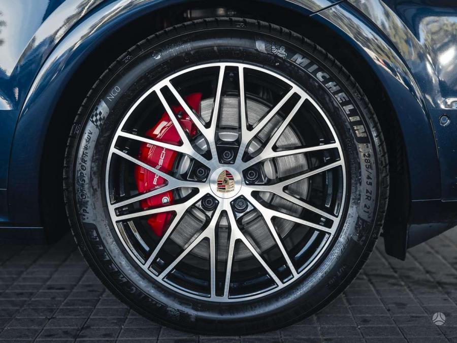 Zils Porsche Cayenne 2026 Viļņa, ar dzinēja tilpumu 3.00 L un nobraukumu 3 tūkst. km par 133809 €, foto 21 vietnē AUTOMOTO.COM.LV