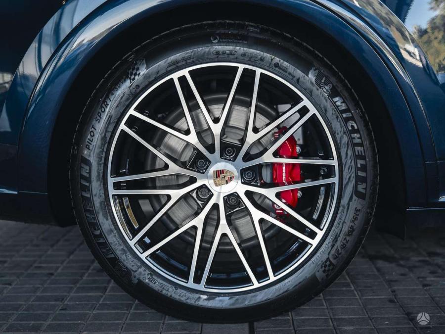 Zils Porsche Cayenne 2026 Viļņa, ar dzinēja tilpumu 3.00 L un nobraukumu 3 tūkst. km par 133809 €, foto 22 vietnē AUTOMOTO.COM.LV