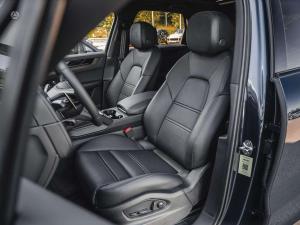 Zils Porsche Cayenne 2026 Viļņa, ar dzinēja tilpumu 3.00 L un nobraukumu 3 tūkst. km par 133809 €, foto 24 vietnē AUTOMOTO.COM.LV
