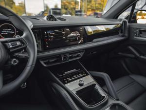 Zils Porsche Cayenne 2026 Viļņa, ar dzinēja tilpumu 3.00 L un nobraukumu 3 tūkst. km par 133809 €, foto 30 vietnē AUTOMOTO.COM.LV
