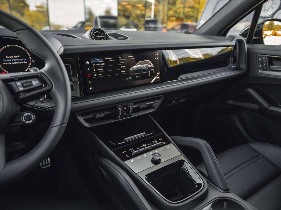Zils Porsche Cayenne 2026 Viļņa, ar dzinēja tilpumu 3.00 L un nobraukumu 3 tūkst. km par 133809 €, foto 30 vietnē AUTOMOTO.COM.LV
