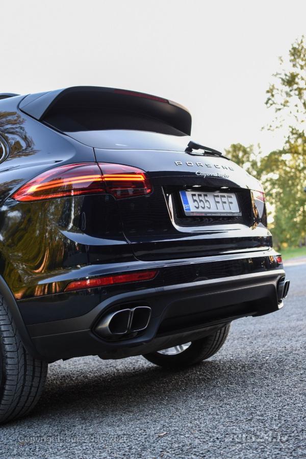 Blue Porsche Cayenne 2014 in Polva, with an engine capacity of 4.80 L and mileage of 230 thousand km for 25000 €, photo 5 on AUTOMOTO.COM.LV