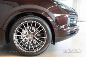 Brūns Porsche Cayenne 2019 Tallina, ar dzinēja tilpumu 3.00 L un nobraukumu 138 tūkst. km par 49899 €, foto 8 vietnē AUTOMOTO.COM.LV