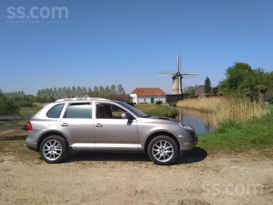 Brown Porsche Cayenne 2008 in Kuldiga, with an engine capacity of 4.80 L and mileage of 0 thousand km for 5650 €, photo 1 on AUTOMOTO.COM.LV