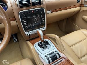 Brūns Porsche Cayenne 2009 Kauņa, ar dzinēja tilpumu 4.80 L un nobraukumu 223 tūkst. km par 8000 €, foto 10 vietnē AUTOMOTO.COM.LV