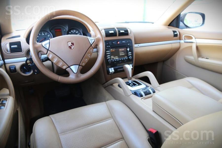 Brown Porsche Cayenne 2009 in Riga, with an engine capacity of 3.60 L and mileage of 187 thousand km for 8995 €, photo 9 on AUTOMOTO.COM.LV