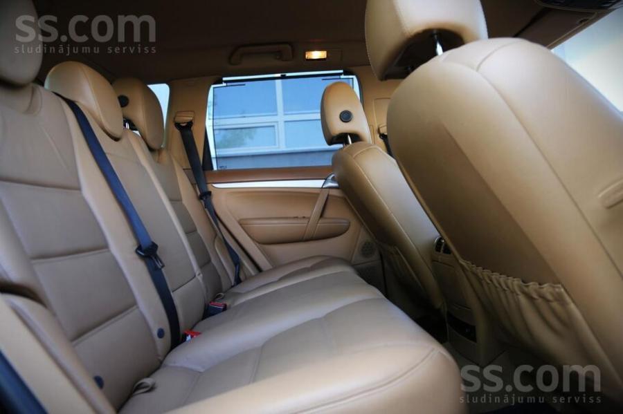 Brown Porsche Cayenne 2009 in Riga, with an engine capacity of 3.60 L and mileage of 187 thousand km for 8995 €, photo 16 on AUTOMOTO.COM.LV