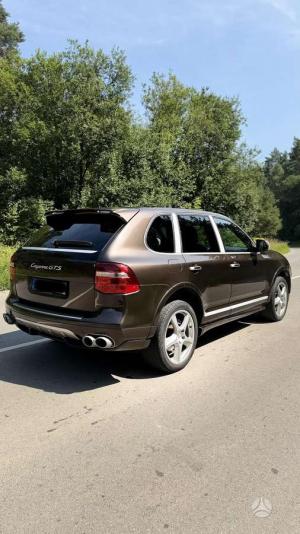Brown Porsche Cayenne 2009 in Vilnius, with an engine capacity of 2.97 L and mileage of 228 thousand km for 9500 €, photo 7 on AUTOMOTO.COM.LV
