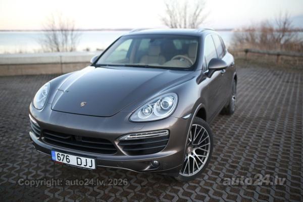 Brūns Porsche Cayenne 2010 Tallina, ar dzinēja tilpumu 4.80 L un nobraukumu 269 tūkst. km par 13900 €, foto 1 vietnē AUTOMOTO.COM.LV