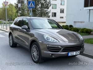 Brown Porsche Cayenne 2011 in Tallinn, with an engine capacity of 3.00 L and mileage of 172 thousand km for 19990 €, photo 7 on AUTOMOTO.COM.LV
