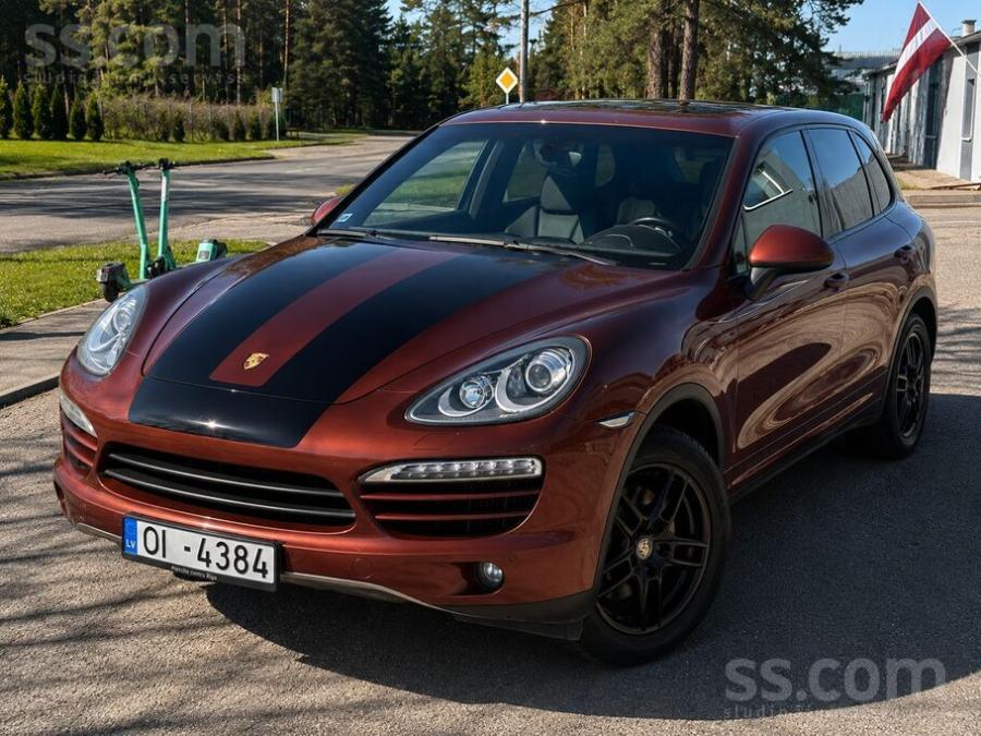 Brown Porsche Cayenne 2011 in Riga, with an engine capacity of 3.00 L and mileage of 272 thousand km for 12600 €, photo 6 on AUTOMOTO.COM.LV