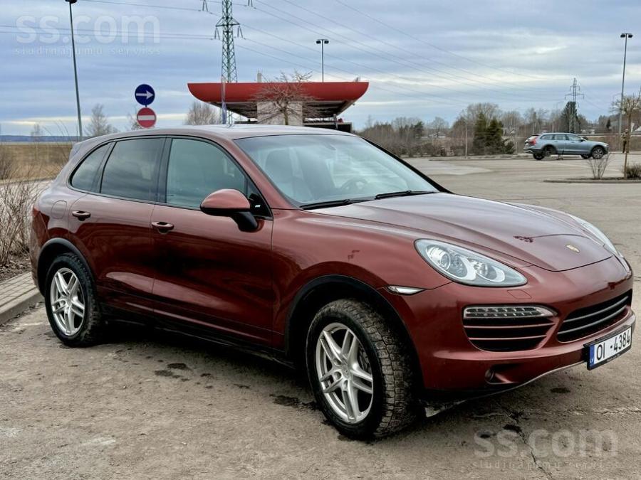 Коричневый Порше Каен 2011 в Рига, объемом двигателя 3.00 л и пробегом 272 тыс. км за 16000 €, фото 4 на AUTOMOTO.COM.LV