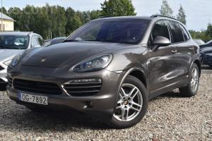 Brown Porsche Cayenne 2012 in Kuldiga, with an engine capacity of 3.00 L and mileage of 0 thousand km for 14700 €, photo  on AUTOMOTO.COM.LV