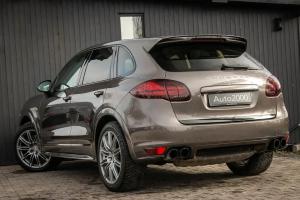 Brūns Porsche Cayenne 2012 Tukums, ar dzinēja tilpumu 3.00 L un nobraukumu 260 tūkst. km par 15990 €, foto 4 vietnē AUTOMOTO.COM.LV