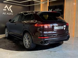 Brūns Porsche Cayenne 2014 Kauņa, ar dzinēja tilpumu 4.13 L un nobraukumu 297 tūkst. km par 28990 €, foto 8 vietnē AUTOMOTO.COM.LV