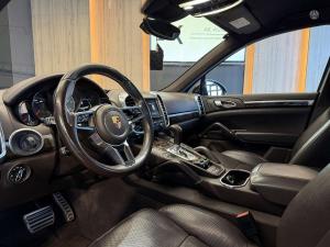 Brūns Porsche Cayenne 2014 Kauņa, ar dzinēja tilpumu 4.13 L un nobraukumu 297 tūkst. km par 28990 €, foto 13 vietnē AUTOMOTO.COM.LV