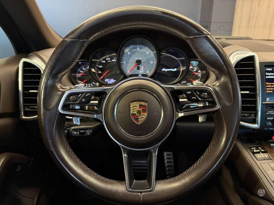Brūns Porsche Cayenne 2014 Kauņa, ar dzinēja tilpumu 4.13 L un nobraukumu 297 tūkst. km par 28990 €, foto 14 vietnē AUTOMOTO.COM.LV