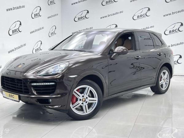 Brūns Porsche Cayenne 2014 Viļņa, ar dzinēja tilpumu 4.81 L un nobraukumu 184 tūkst. km par 14900 €, foto 1 vietnē AUTOMOTO.COM.LV
